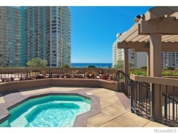 Discovery Bay Condos for Sale in Waikiki | Hawaii Living