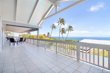 Waialae Iki Homes for Sale - Hillside Luxury Homes