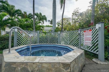 Crosspointe Townhomes for Sale in Halawa